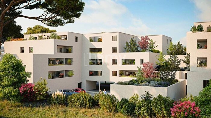 Appartement à louer - Centre Ville, Cavaillon - 4 pièces