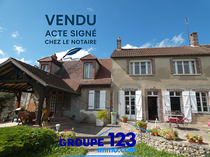 Maison à vendre - Bellechaume - 5 pièces - 4 chambres