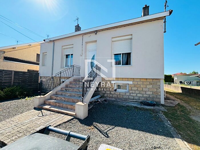 Maison 4 pièces à Montceau-les-Mines, Salengo, La Saule, à vendre