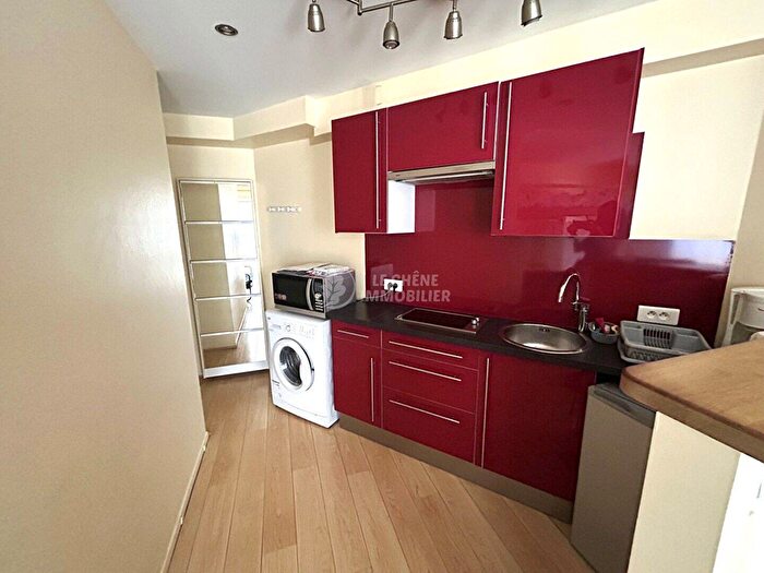 Appartement 1 pièce à Nouveau Chesnay, Le Chesnay-Rocquencourt, à louer
