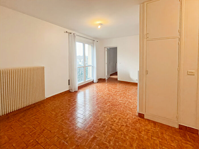 Appartement à louer - La Ferté-Alais - 2 pièces - 1 chambre
