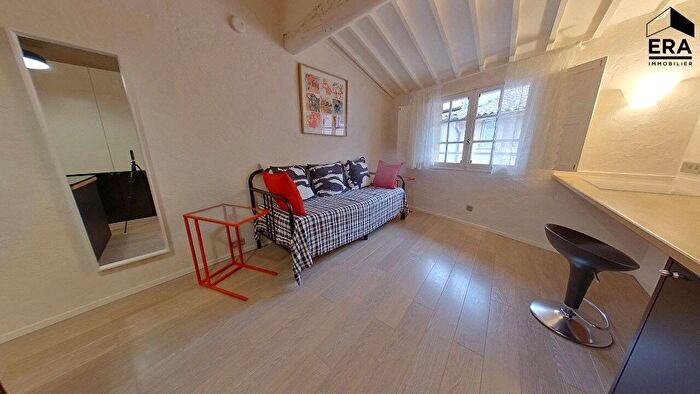 Appartement 1 pièce à louer à Centre Ville, Aix-en-Provence