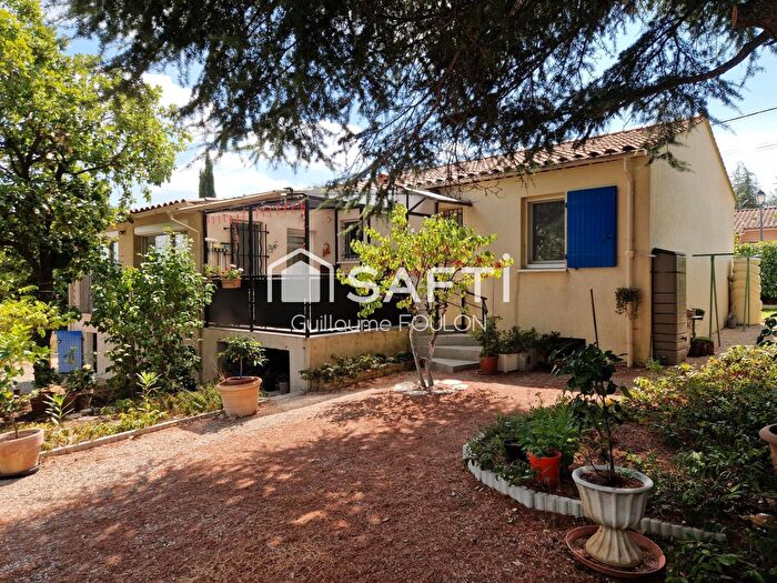 Maison à vendre - Céreste - 4 pièces - 3 chambres