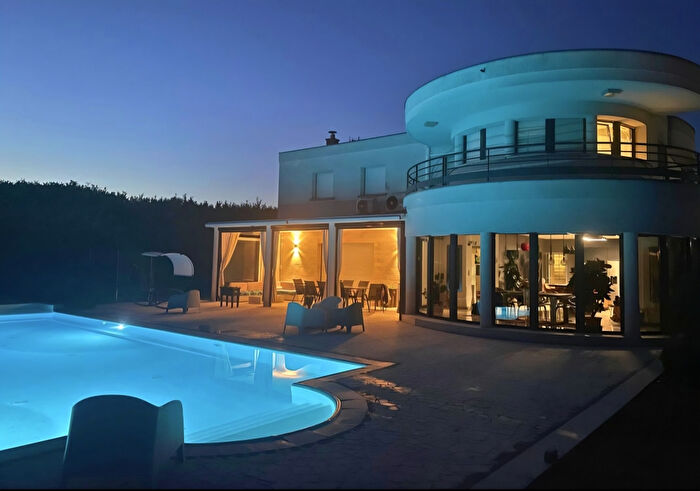 Maison à vendre - Pfastatt - 8 pièces - 4 chambres