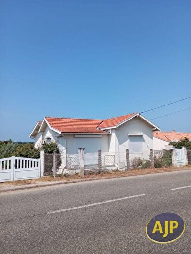 Maison 4 pièces à Le Verdon-sur-Mer, à louer