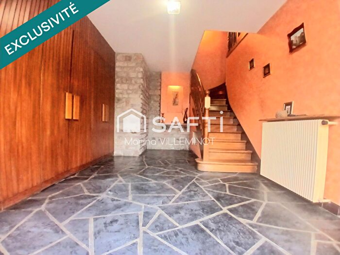 Maison à vendre - Charleville-Mézières, Manchester - 7 pièces - 5 chambres