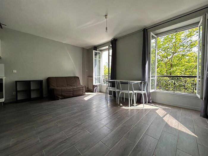 Paris 19ème, Flandre, Aubervilliers - Appartement 1 pièce à vendre