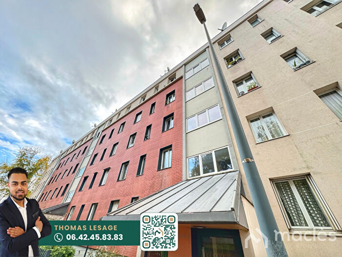 Appartement à vendre - Garges-lès-Gonesse, La Dame Blanche Ouest - 3 pièces - 2 chambres