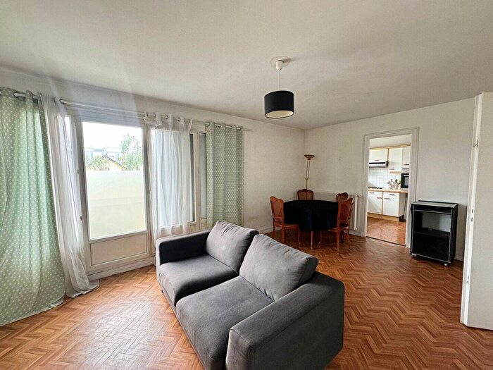 Jean Allemane-Aristide Briand, Savigny-sur-Orge : Appartement 2 pièces à louer