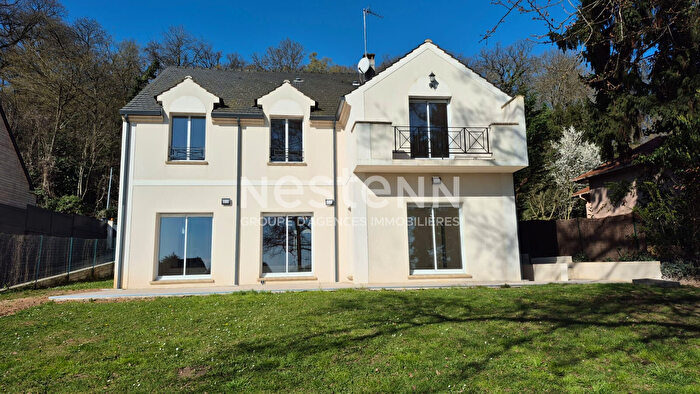 Maison à louer - Verrières-le-Buisson, Ferme, Saint-Fiacre - 8 pièces - 5 chambres