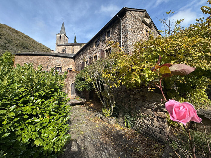 Maison à vendre - Réquista - 10 pièces - 5 chambres