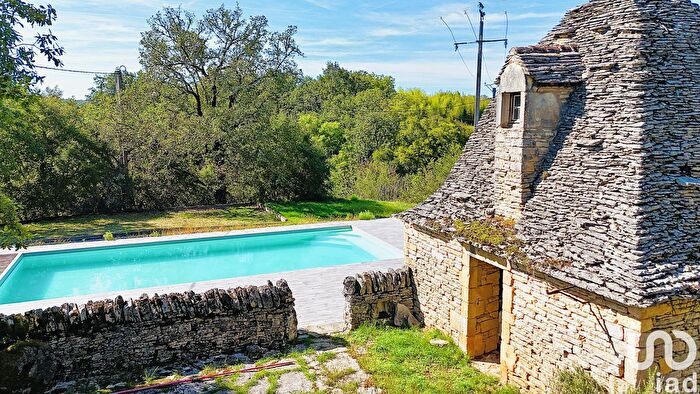 Maison à vendre - Montgesty - 6 pièces - 5 chambres