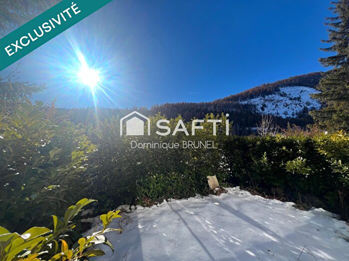 Appartement 2 pièces à vendre à Saint-Étienne-de-Tinée