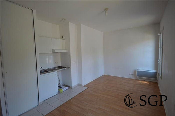 Appartement à louer - Toussus-le-Noble - 1 pièce