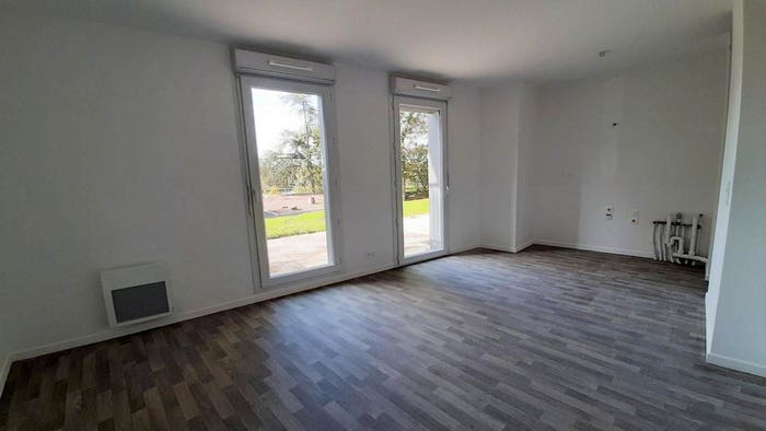 Appartement 1 pièce à louer à Rive Droite-Apport Paris Gare, Corbeil-Essonnes