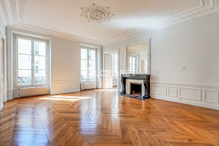 Appartement 5 pièces à Paris 9ème, Clichy, Trinité, à vendre