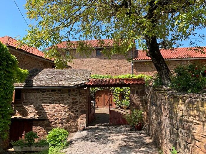 Maison à vendre - Martrin - 8 pièces - 4 chambres