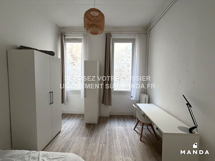 Appartement à louer - Marseille er , Belsunce - 5 pièces - 1 chambre