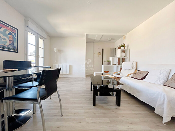 Appartement 2 pièces à louer - Poissy, Foch, Les Sablons