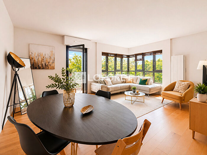 Appartement 3 pièces à vendre à Suresnes, République