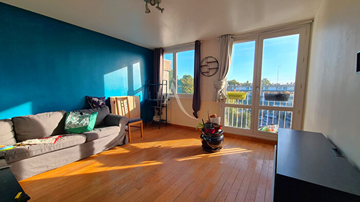 Appartement à louer - Éragny, Roger Guichard, Halage - 3 pièces - 2 chambres