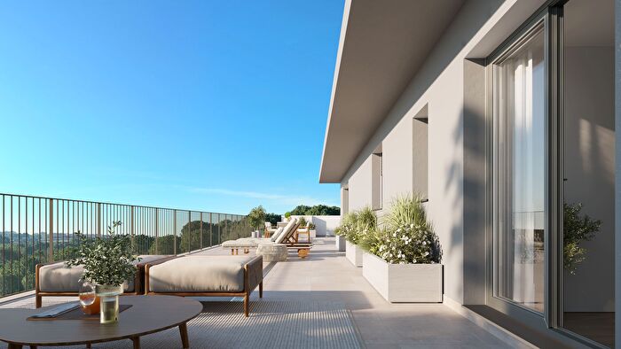 Maison 4 pièces à vendre à Saint-Laurent-du-Var