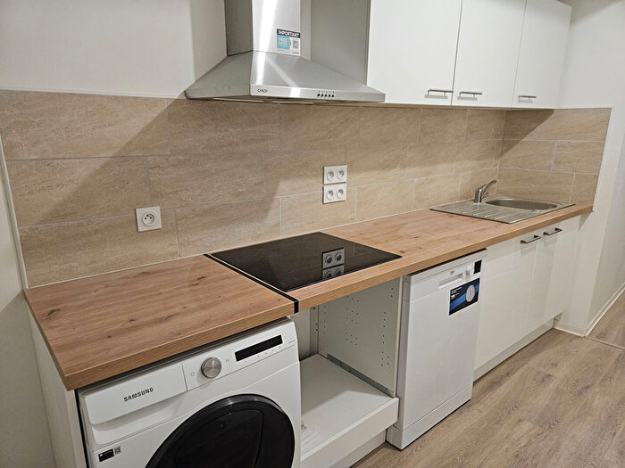 Appartement à louer - Ille-sur-Têt - 1 pièce - 1 chambre