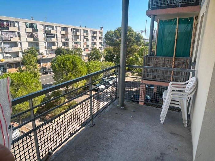 Appartement 2 pièces à Beaucaire, Nîmes, à louer