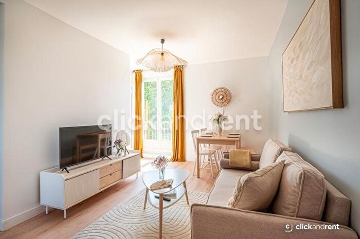Appartement à louer - Vitry-sur-Seine, Plateau - 4 pièces - 3 chambres