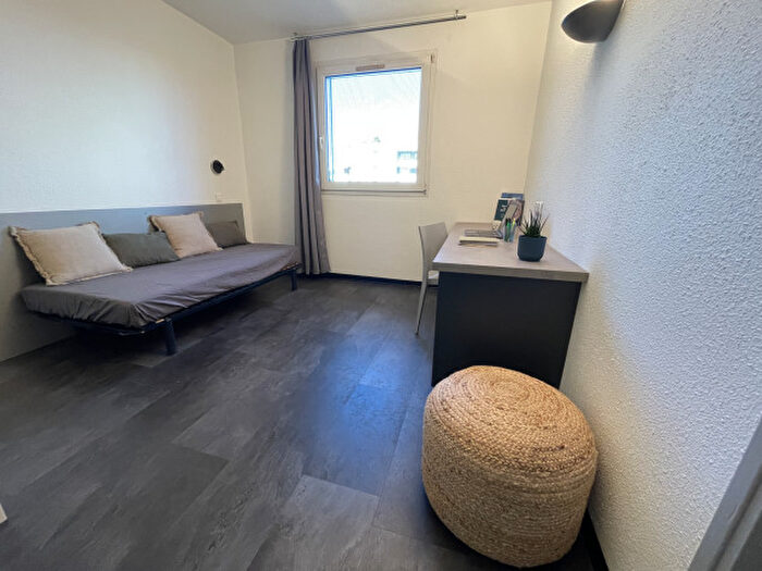 Appartement à louer - Nîmes, collines - 2 pièces - 1 chambre