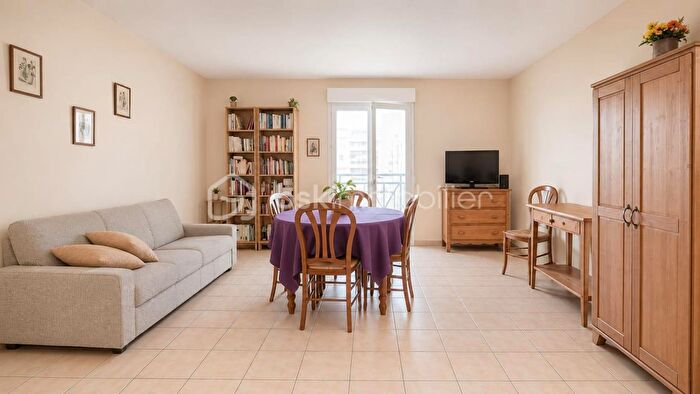 Appartement 2 pièces à vendre à Corbeil-Essonnes, Centre-ville