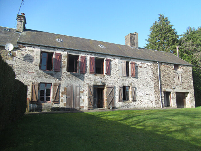 Maison 5 pièces à vendre à Saint-Cornier-des-Landes