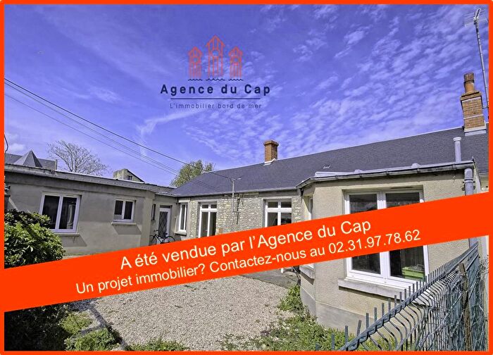 Maison à vendre - Luc-sur-Mer - 7 pièces - 3 chambres