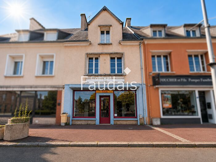 Maison 4 pièces à Périers, à vendre