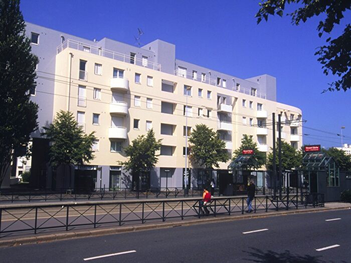 Nantes, Ile de Nantes : Appartement 1 pièce à louer