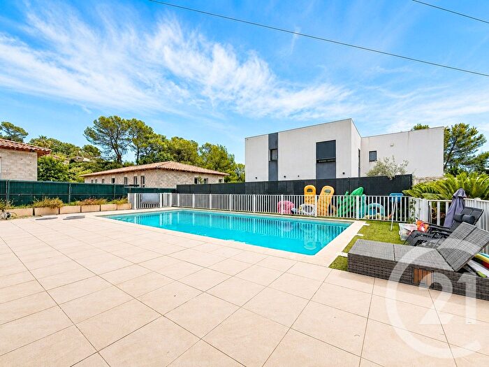 Mougins, Font Neuve, Saint-Basile, Fontmerle, Nartassière : Appartement 4 pièces à louer
