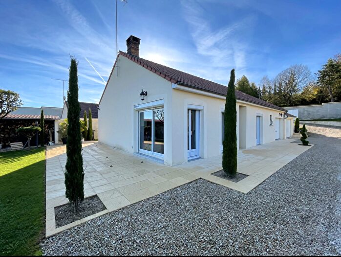 Maison à vendre - Saint-Hilaire-sous-Romilly - 5 pièces - 3 chambres