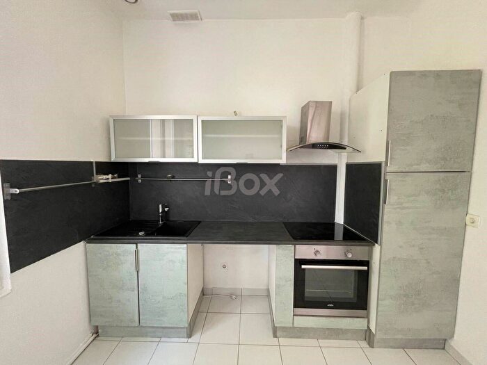 Appartement à louer - Toulon - 2 pièces - 1 chambre