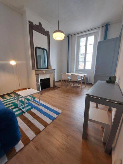 Centre ville, Bordeaux : Appartement 3 pièces à louer