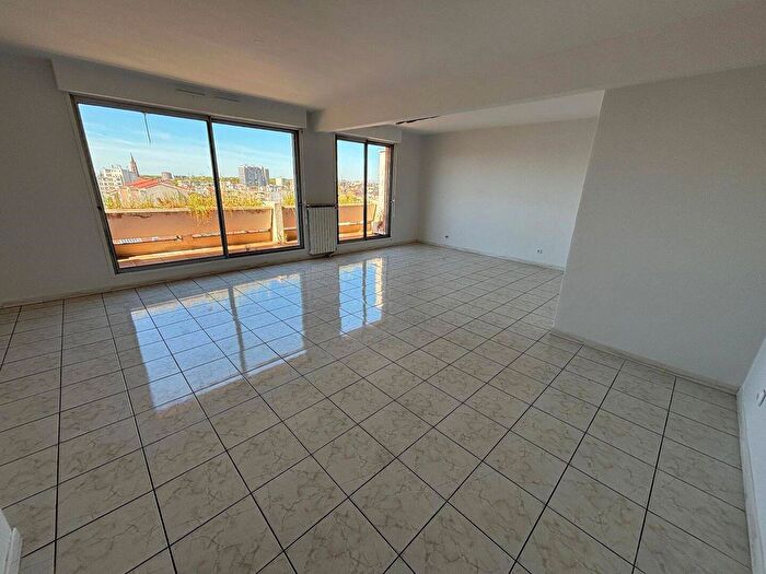 Matabiau, Toulouse : Appartement 4 pièces à louer