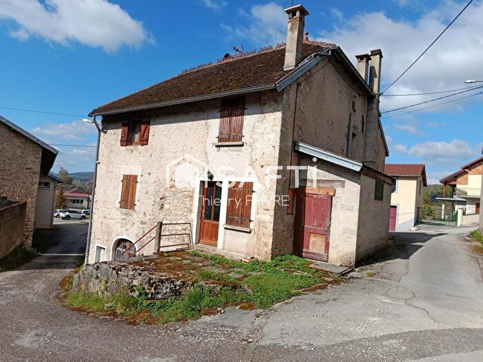 Champagnole : Maison 8 pièces à vendre