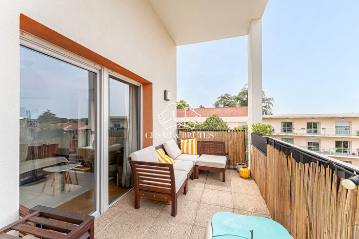 Appartement 3 pièces à vendre - Meyzieu, Centre-ville