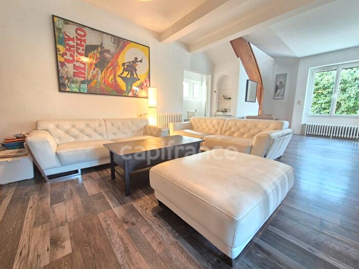 Maison à vendre - Saint-Sulpice-de-Royan - 6 pièces - 5 chambres