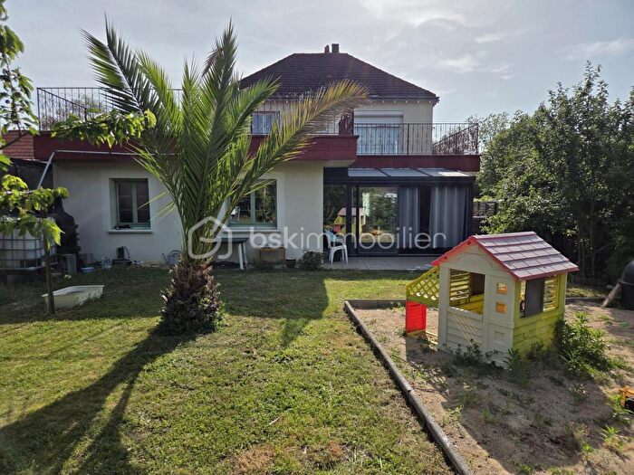 Joué-lès-Tours, Joué Sud - Maison 6 pièces à vendre