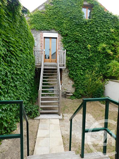 Étampes, Saint-Michel, Croix de Vernailles : Maison 3 pièces à louer