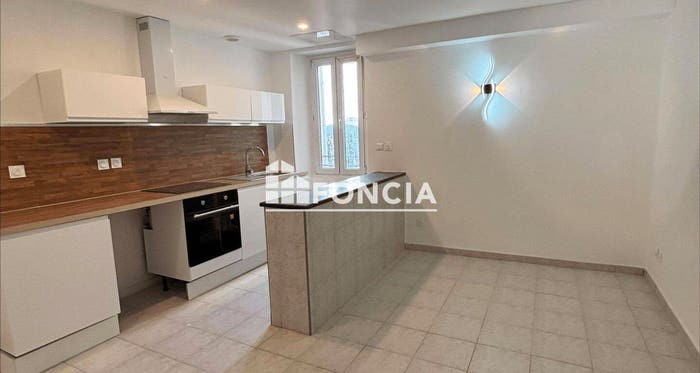 Appartement 2 pièces à Centre Vieille Ville, Brignoles, à louer