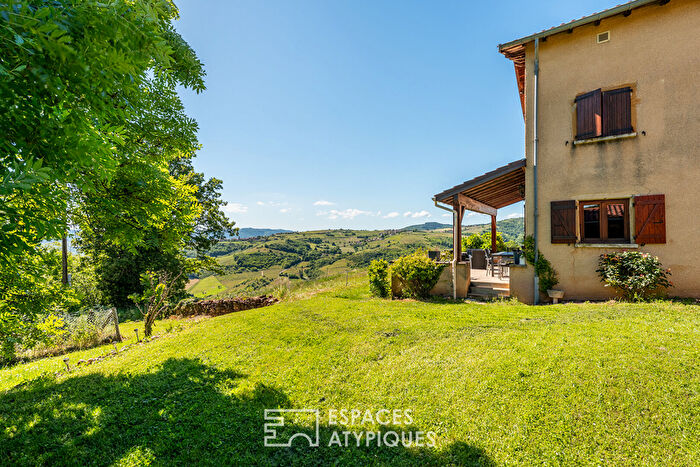 Maison 8 pièces à Oingt, à vendre