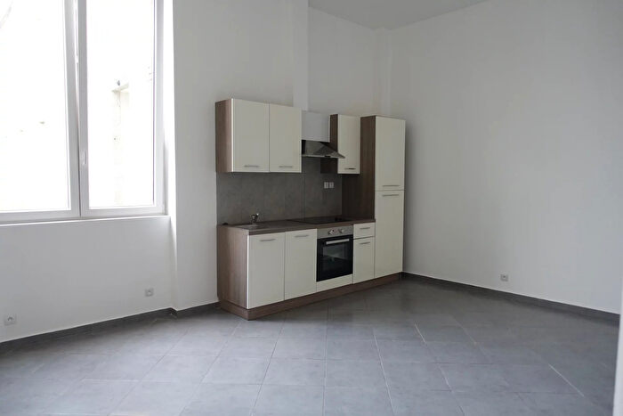 Appartement à louer - Bégard - 2 pièces - 1 chambre