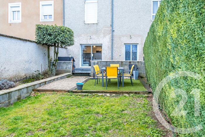 Appartement 2 pièces à vendre à Saint-Jean-dArdières