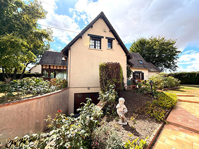 Sainte-Colombe-la-Commanderie - Maison 5 pièces à vendre